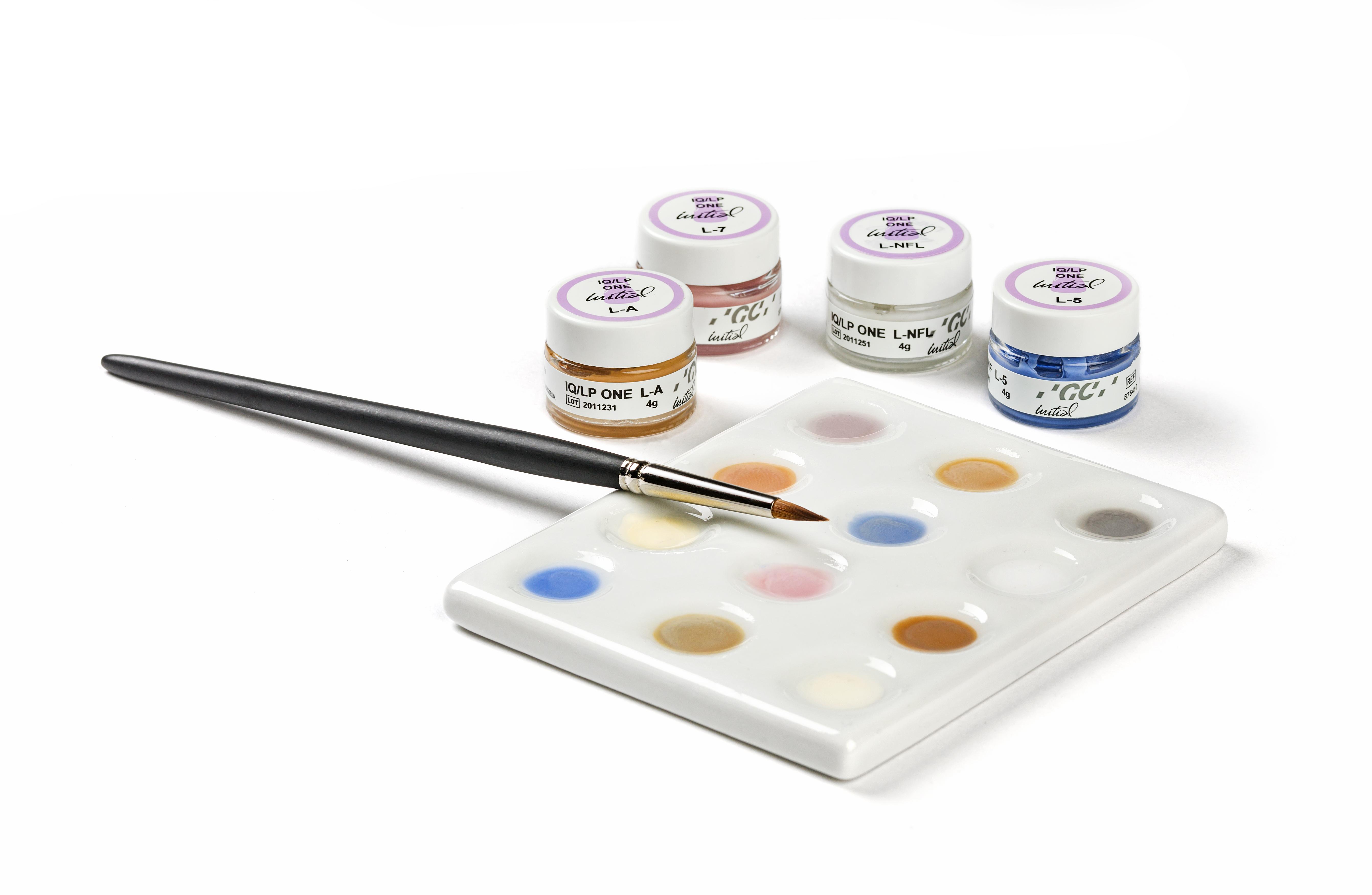Initial IQ Lustre Pastes ONE | GC Europe N.V.
